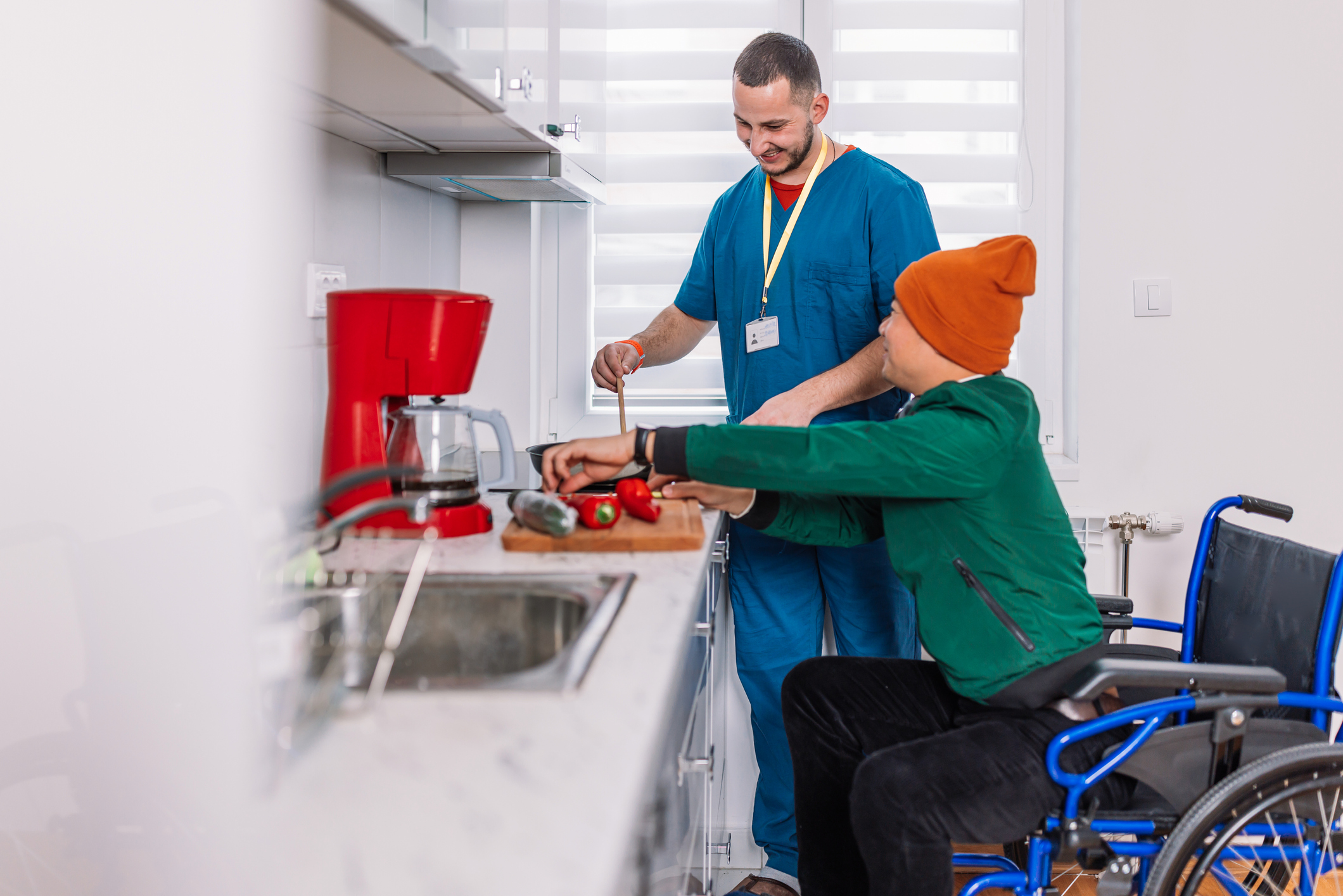 What are the duties of a home carer? | Safehands Healthcare